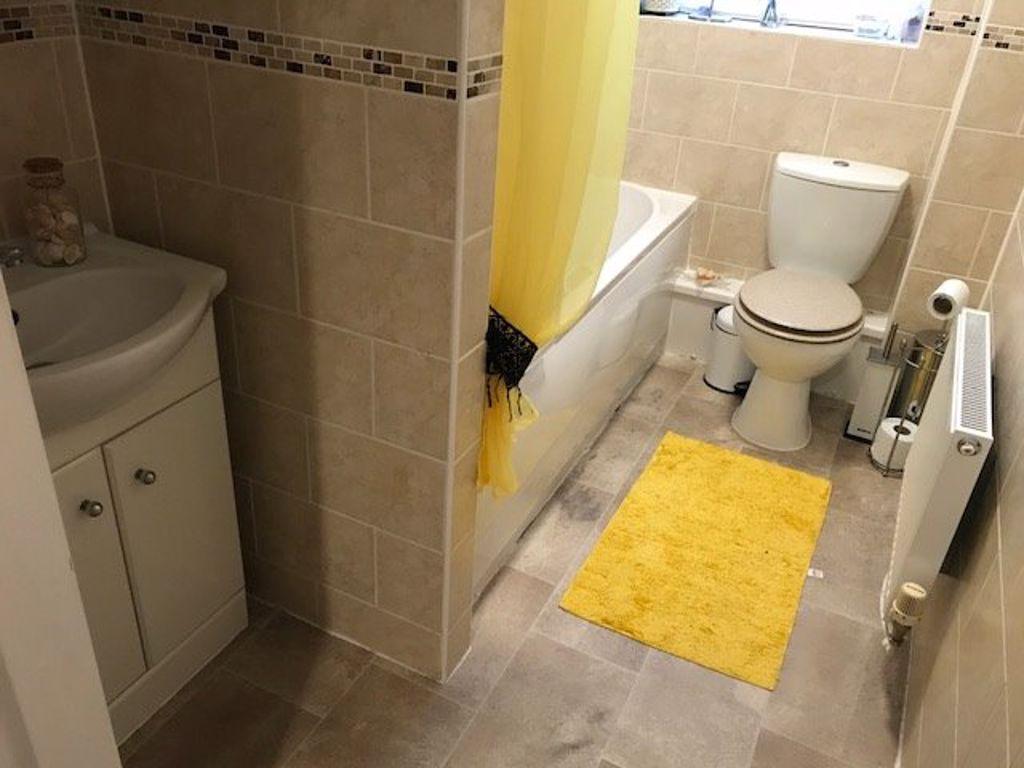 The Crofts 2 Bed Flat 775 Pcm 179 Pw the-crofts-2-bed-flat-775-pcm-179-pw