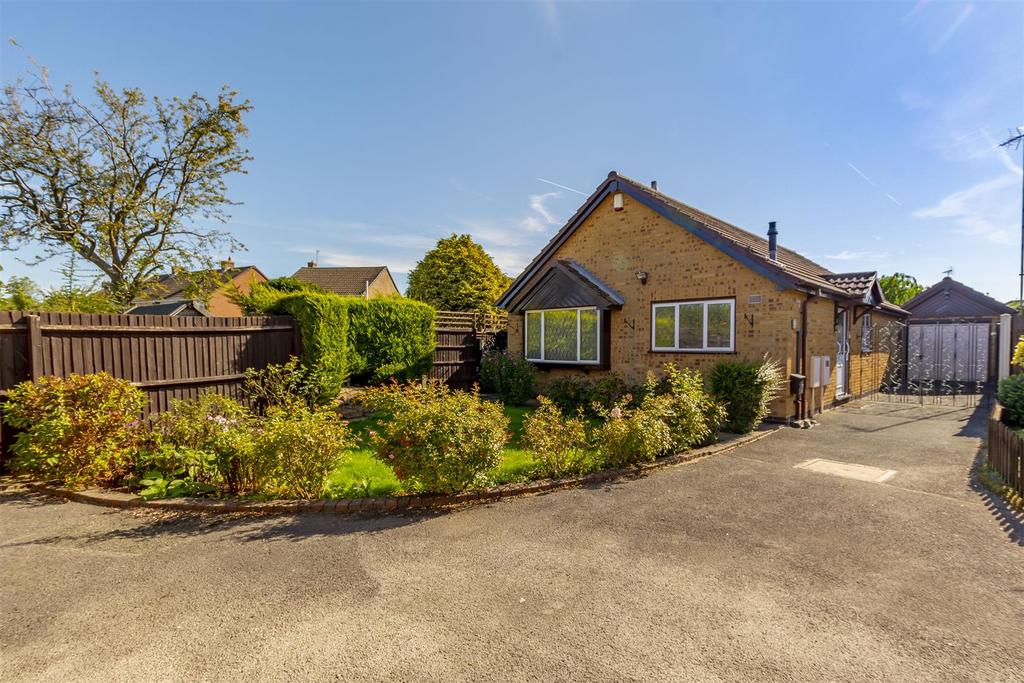Anfield Close, Toton 3 bed detached bungalow - £290,000
