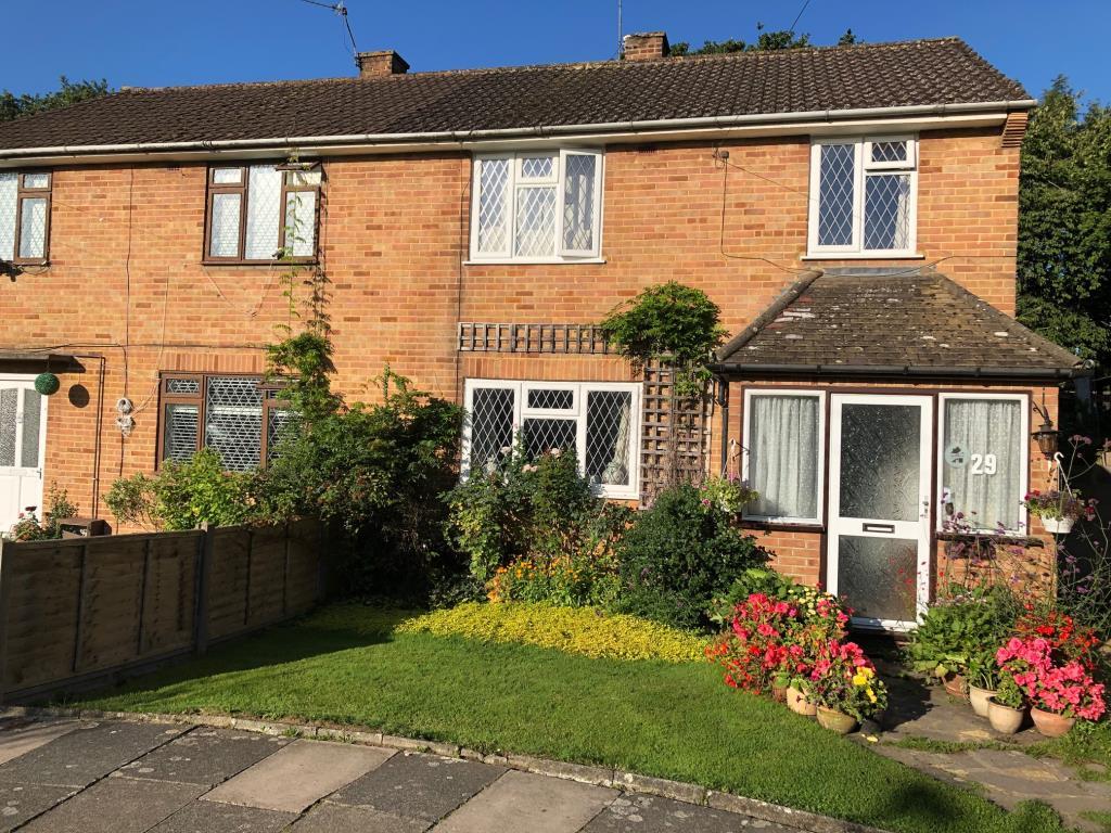 Edgware, Middlesex, HA8 3 bed semi-detached house - £550,000