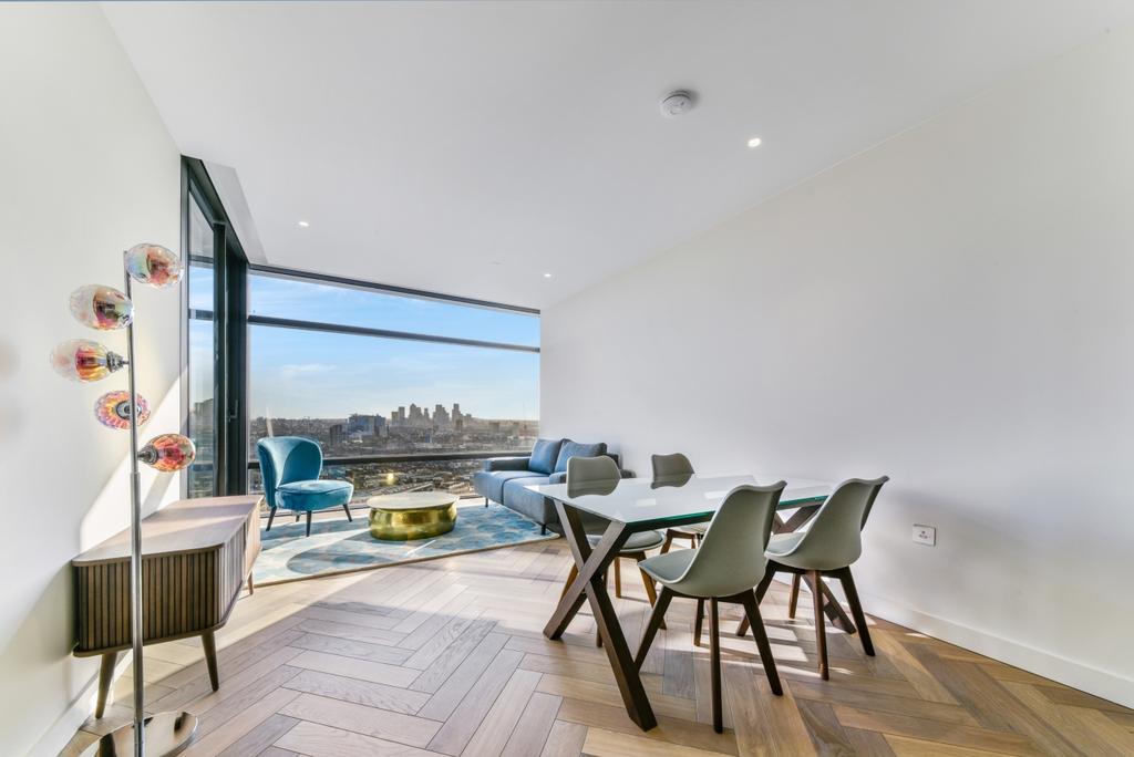 Principal Tower, Principal Place... 1 bed apartment - £3,358 pcm (£775 pw)