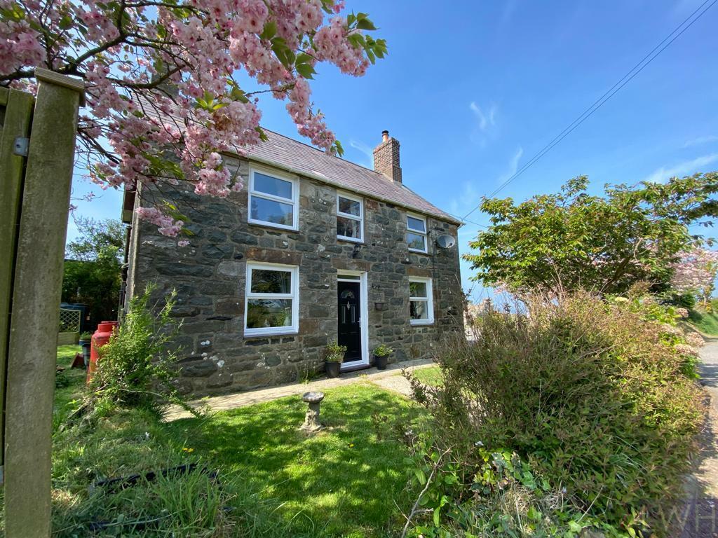 Llangwnadl, Pwllheli, Gwynedd 3 bed detached house - £649,000
