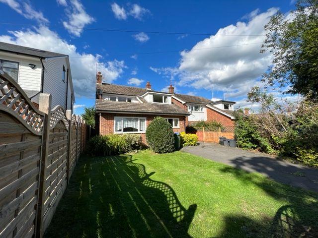 Four Elms Road, Edenbridge 3 bed detached house - £2,400 pcm (£554 pw)