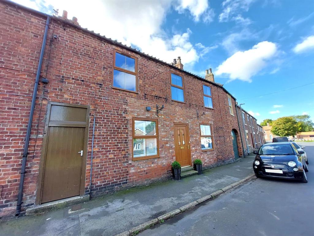 Church Street, Aldbrough, Hull 4 bed terraced house - £220,000