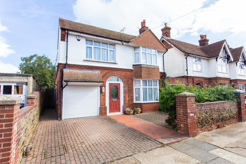 Avebury Avenue, Ramsgate 4 bed detached house - £625,000