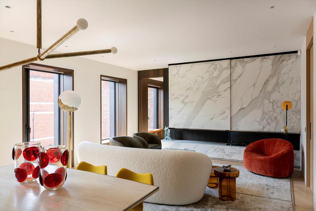 Mount Row, Mayfair, London, W1K 2 bed apartment - £7,500,000