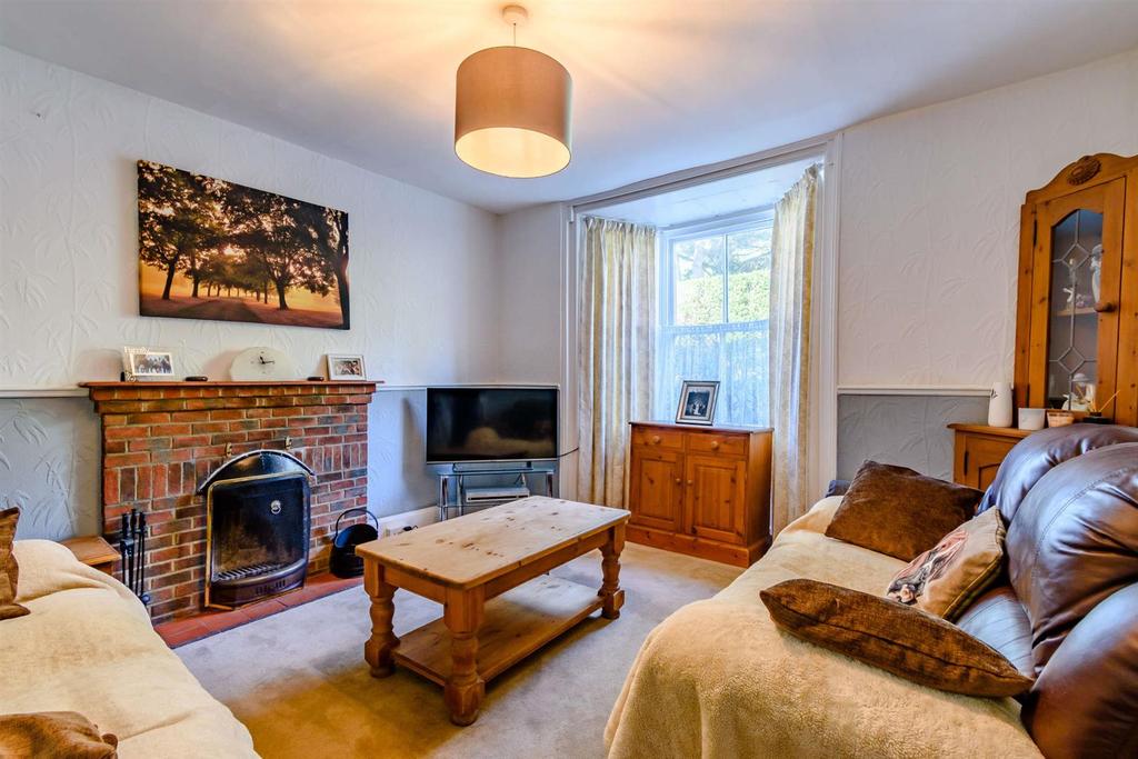 Ashford Road, Hollingbourne, Maidstone 7 bed detached house - £1,100,000