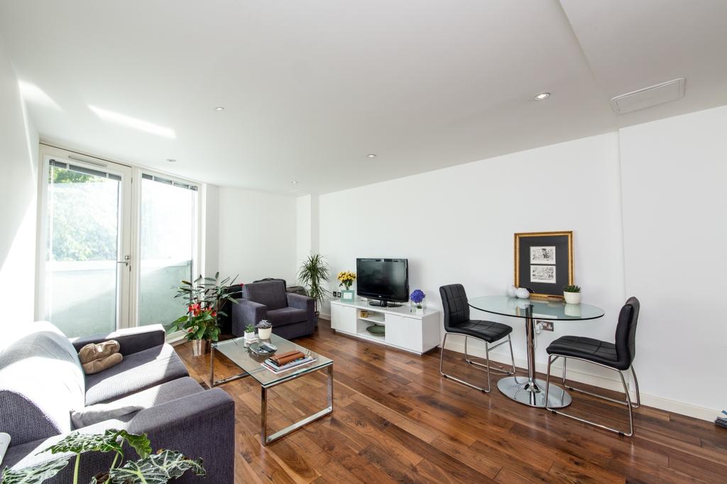 Shoreditch Square One, Hackney Road... 1 bed apartment - £2,145 pcm (£ ...