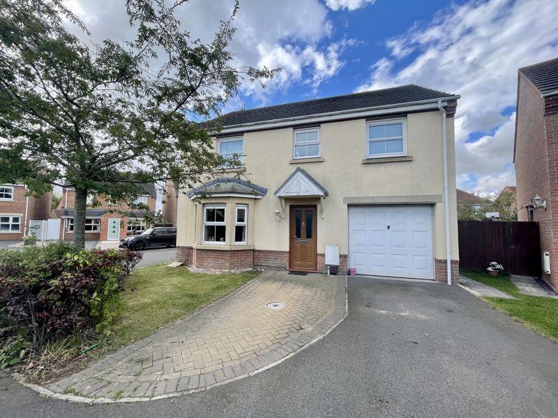 STOCKHAM COURT, SCARTHO TOP 4 bed detached house for sale - £244,950