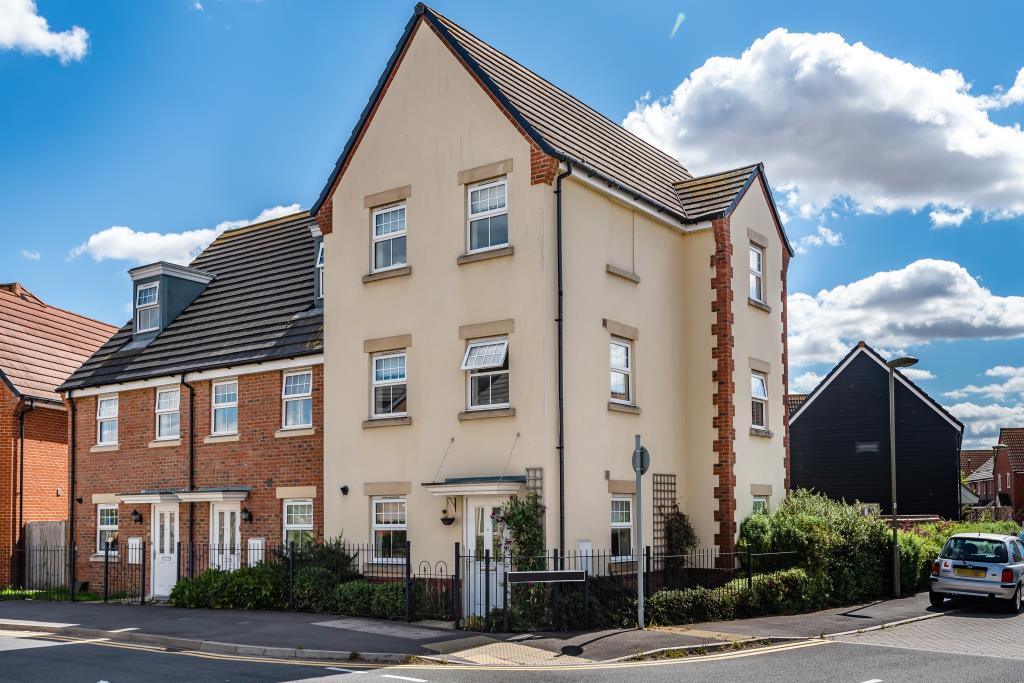Didcot, Oxfordshire, OX11 4 bed townhouse - £400,000