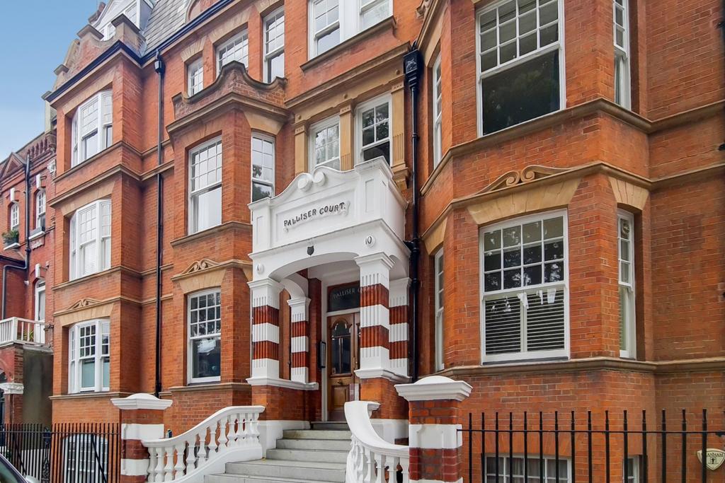 Palliser Court, Palliser Road, W14 3 bed apartment - £3,250 pcm (£750 pw)
