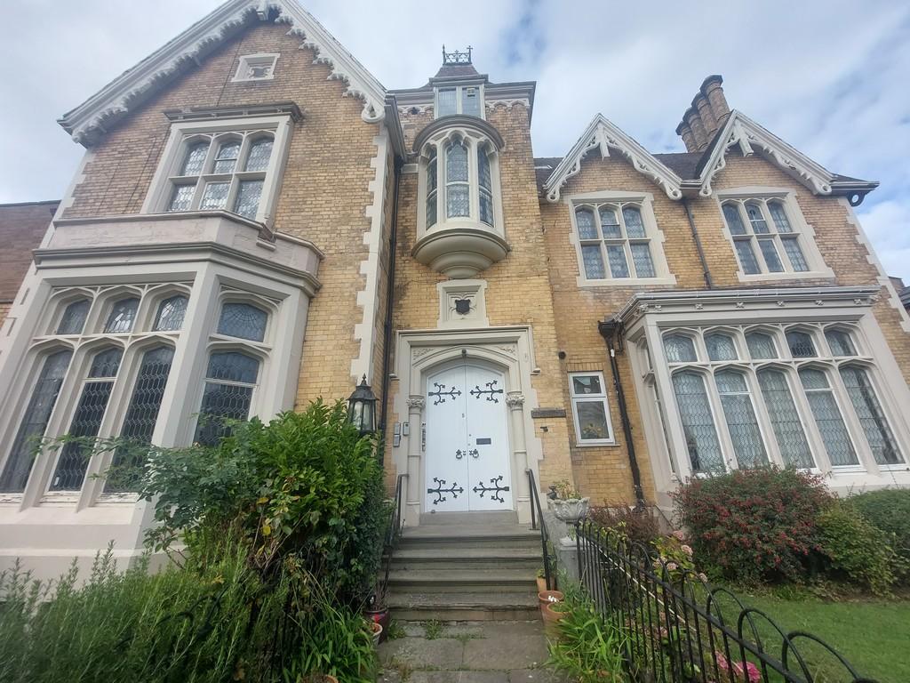 Westbourne Grove Scarborough 3 Bed Penthouse 150 000 westbourne-grove-scarborough-3-bed-penthouse-150-000