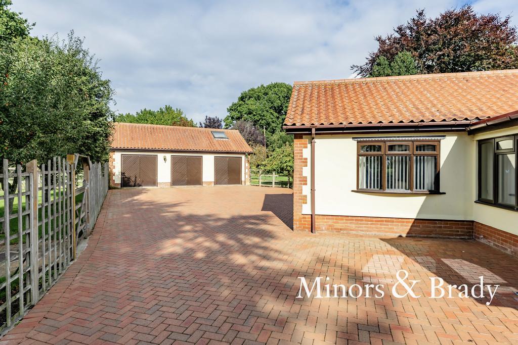West Acre Road Swaffham 3 Bed Detached Bungalow For Sale £900 000