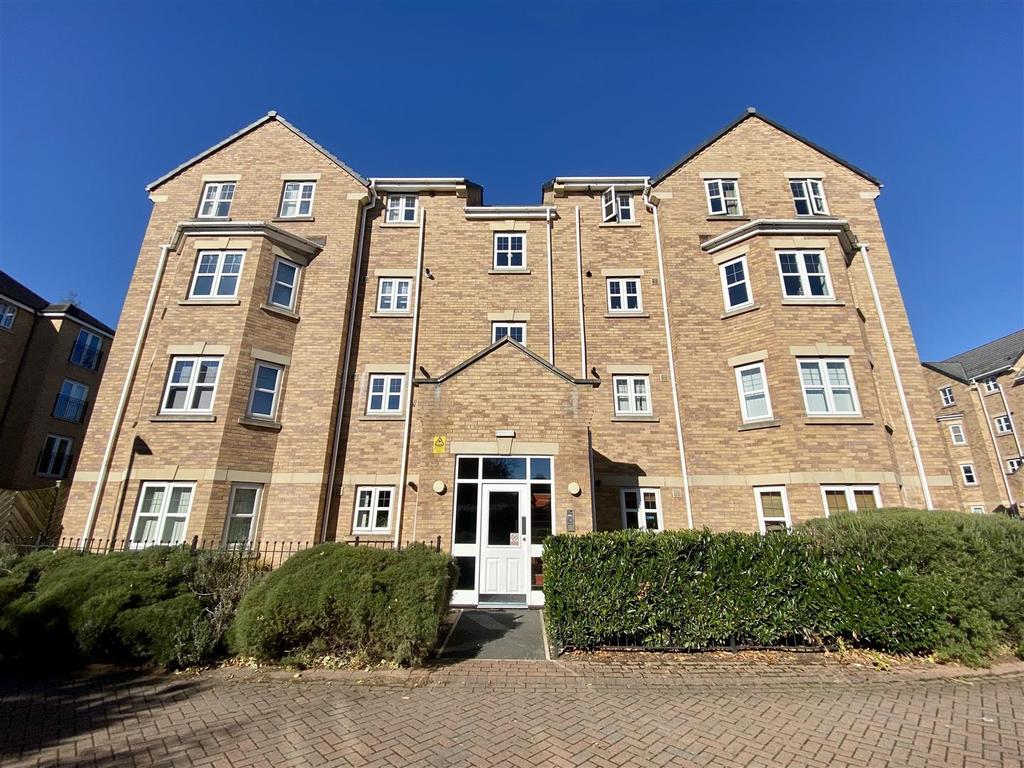 Primrose Place, Bessacarr, Doncaster 2 bed apartment - £675 pcm (£156 pw)