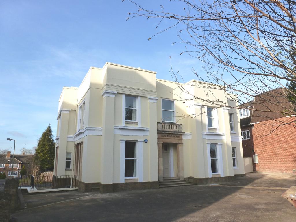 Beechfield House, Banbury 2 bed apartment - £279,950