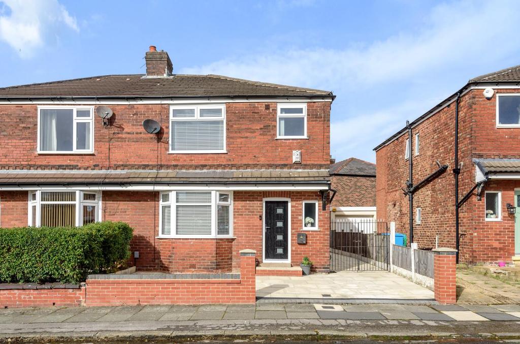 Colwyn Road, Swinton, Manchester 3 bed semi-detached house - £375,000