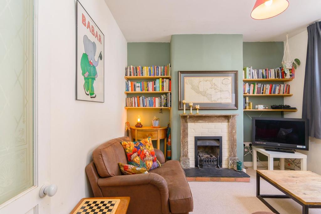 Bowden Road, St George 2 bed terraced house - £365,000