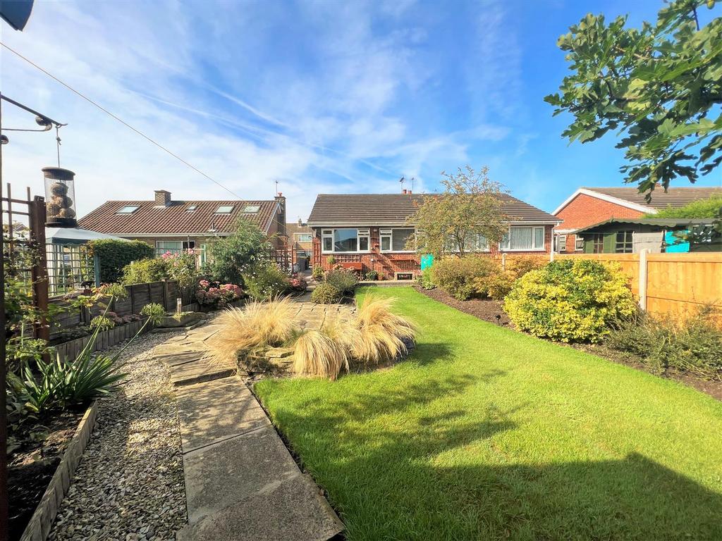 Station Road, Gilberdyke, Brough 2 bed semi-detached house - £140,000