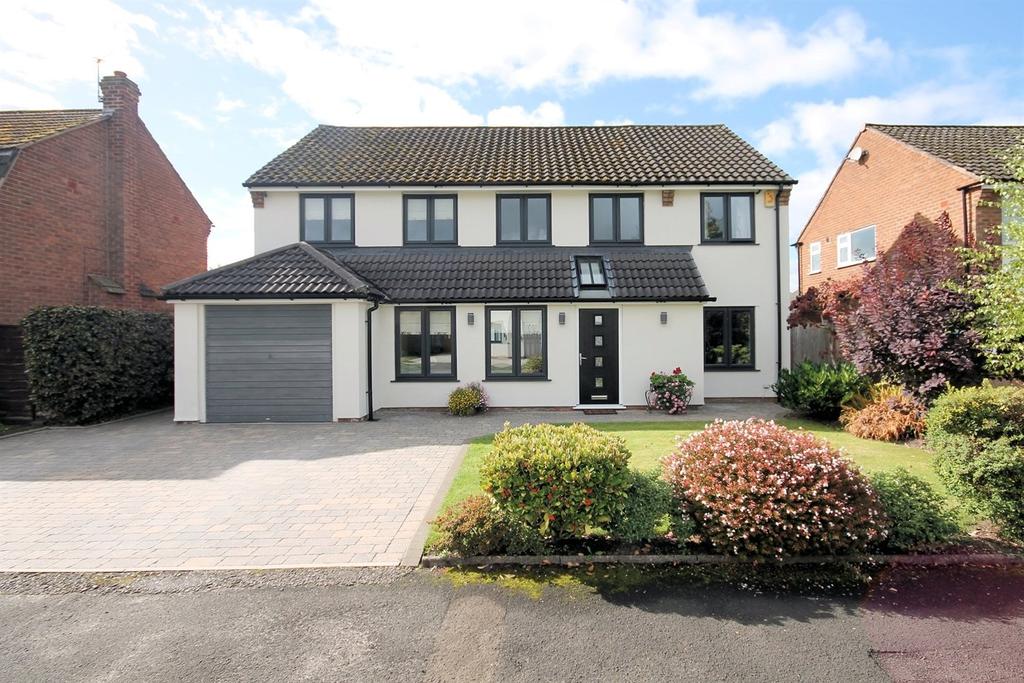 Glebelands Road, Knutsford 4 bed house - £850,000