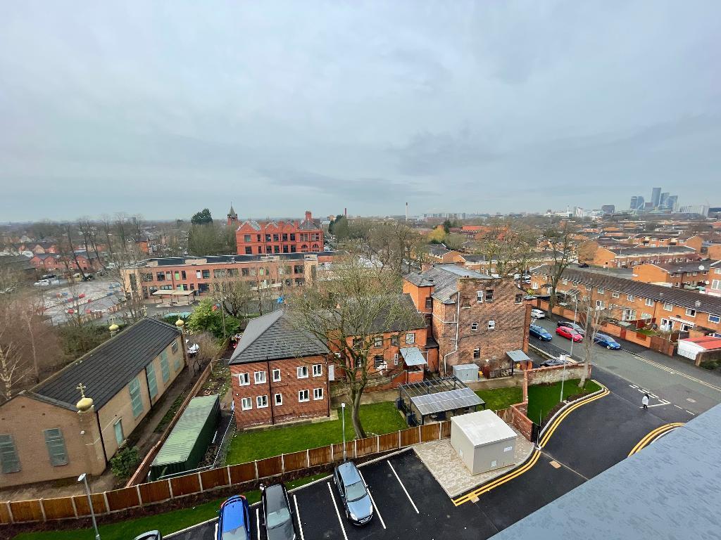 Stockport Road, Ardwick, Machester, M13 0LE Studio - £900 pcm (£208 pw)