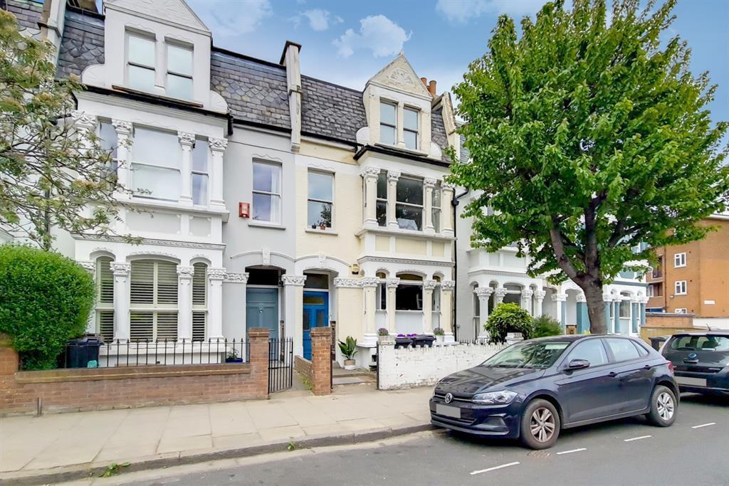 Clissold Crescent, London, N16 1 bed apartment - £550,000