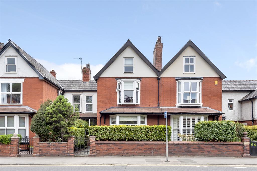 St. Helens Road, Leigh, WN7 3JE 4 bed terraced house - £370,000