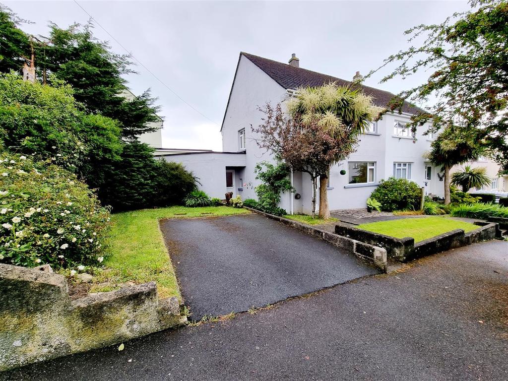 Trecarrell, Launceston 3 bed semi-detached house - £229,950