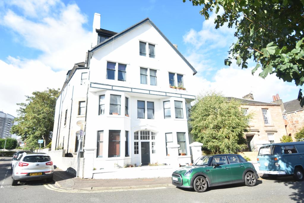 Windmill Road, Hamilton ML3 1 bed flat - £63,000