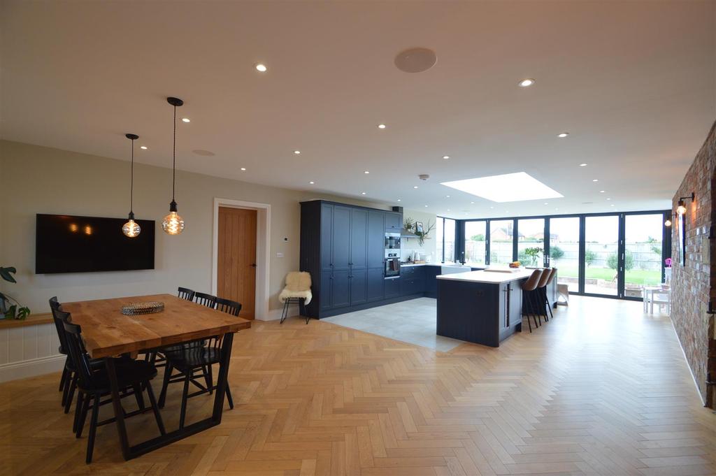 The Old Dairy, Bridge Farm, Uffington, SY4 4ST 4 bed barn conversion ...