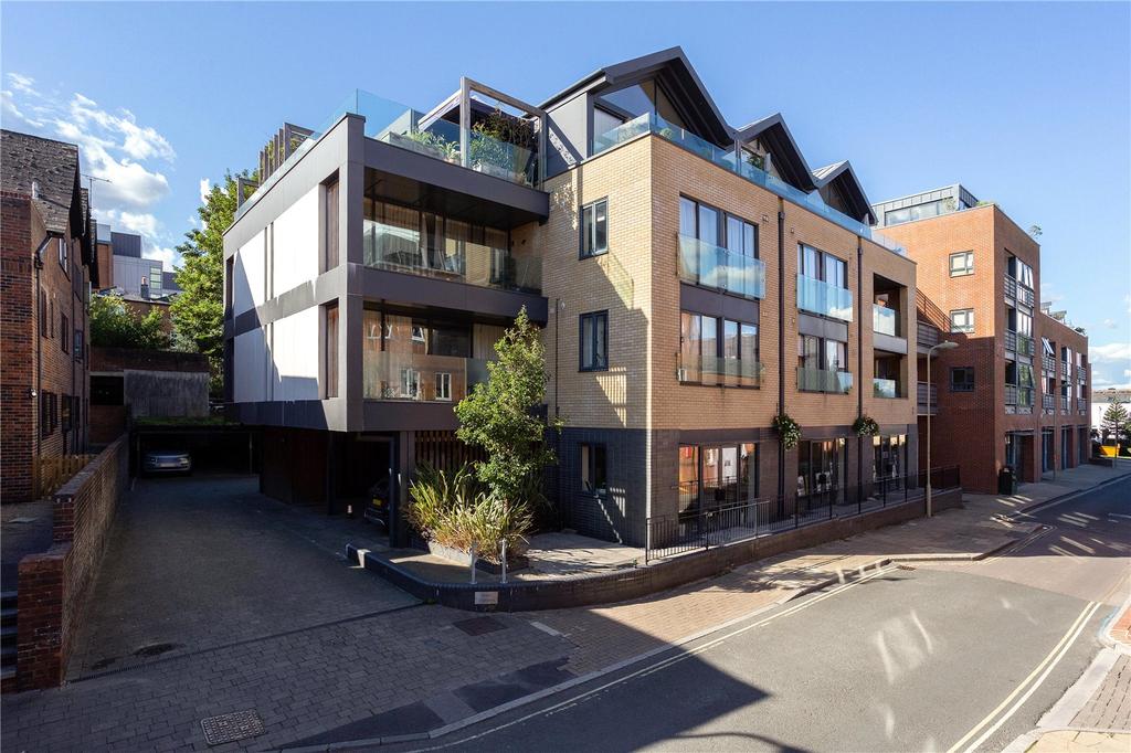 Staple Chambers, Staple Gardens... 1 bed apartment - £295,000