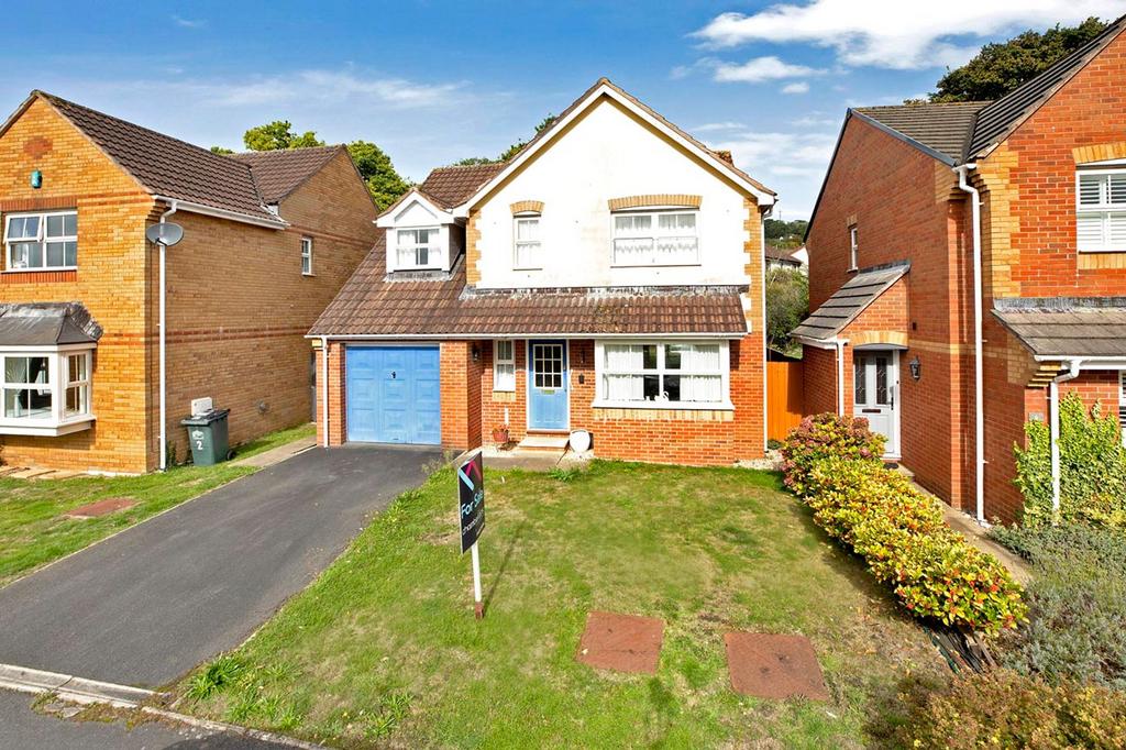 Mannings Meadow, Bovey Tracey, TQ13 4 bed detached house - £460,000