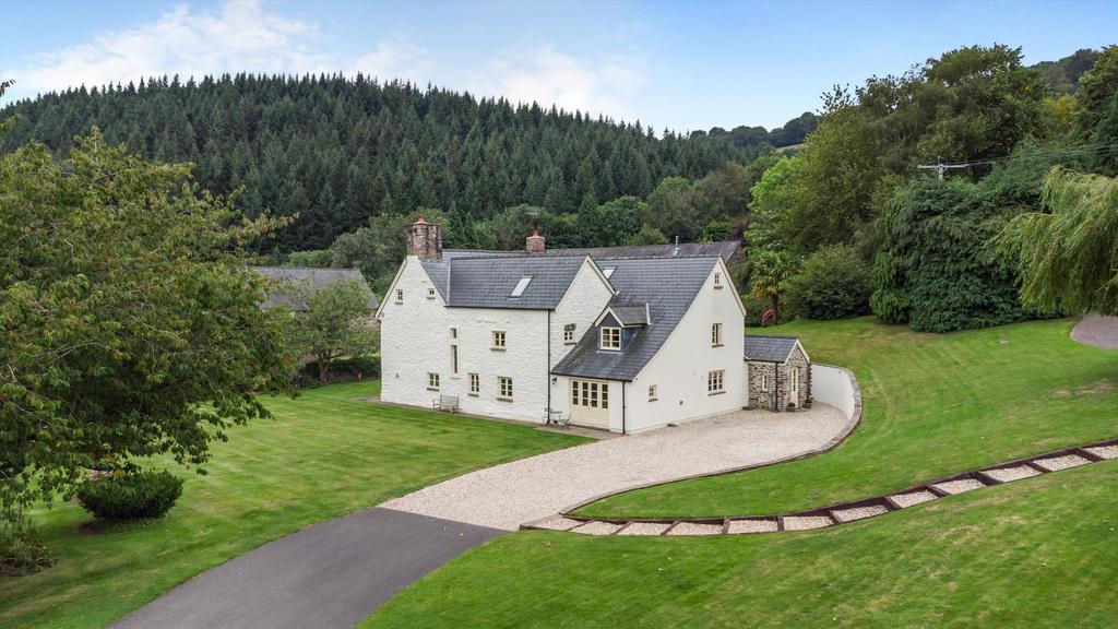 Llanellen, Abergavenny, Monmouthshire, NP7 5 bed detached house for ...