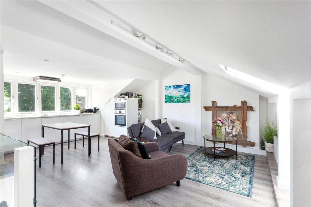 Downham Road, Islington, London, N1 2 bed apartment - £2,600 pcm (£600 pw)