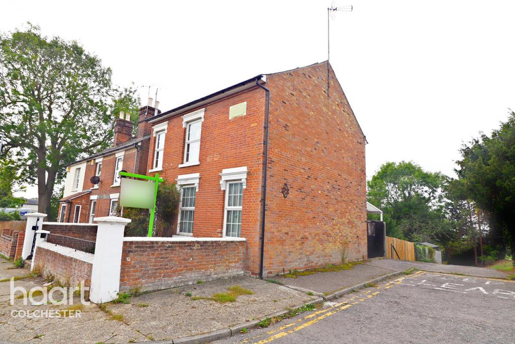 Belle Vue Road, Colchester 3 bed detached house - £325,000