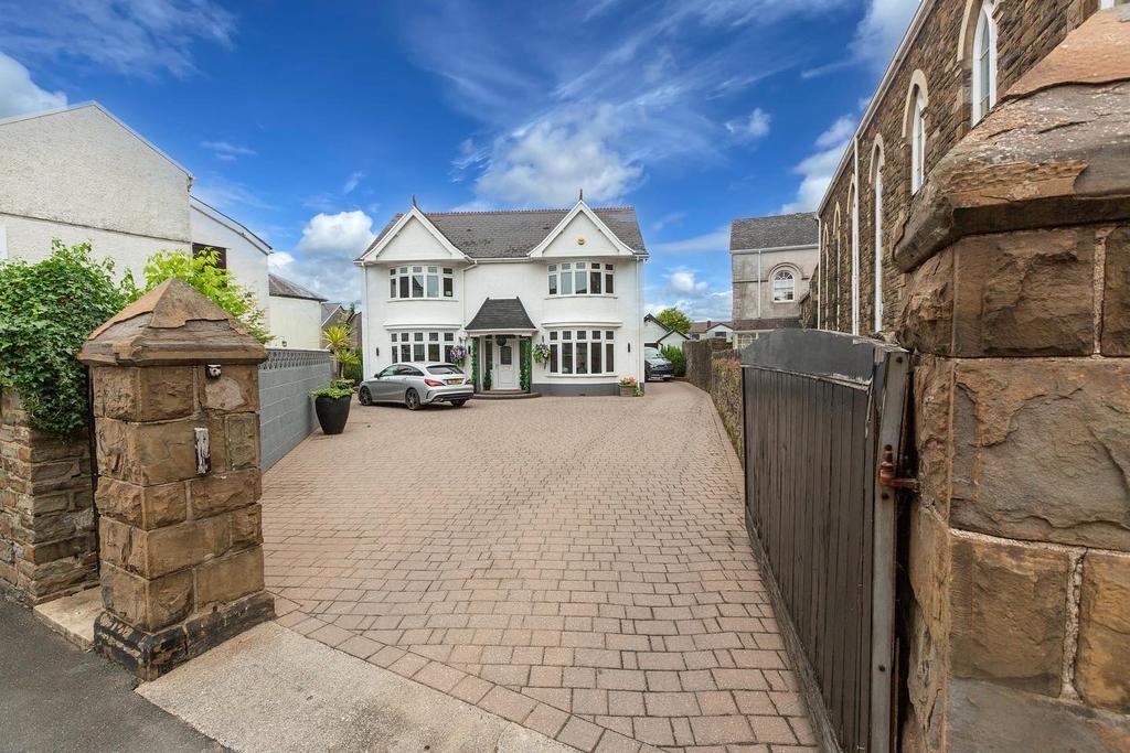 St. Teilo Street, Pontarddulais... 6 bed detached house - £625,000