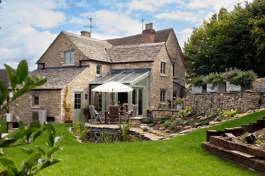Chedworth GL54 3 bed cottage - £1,100,000