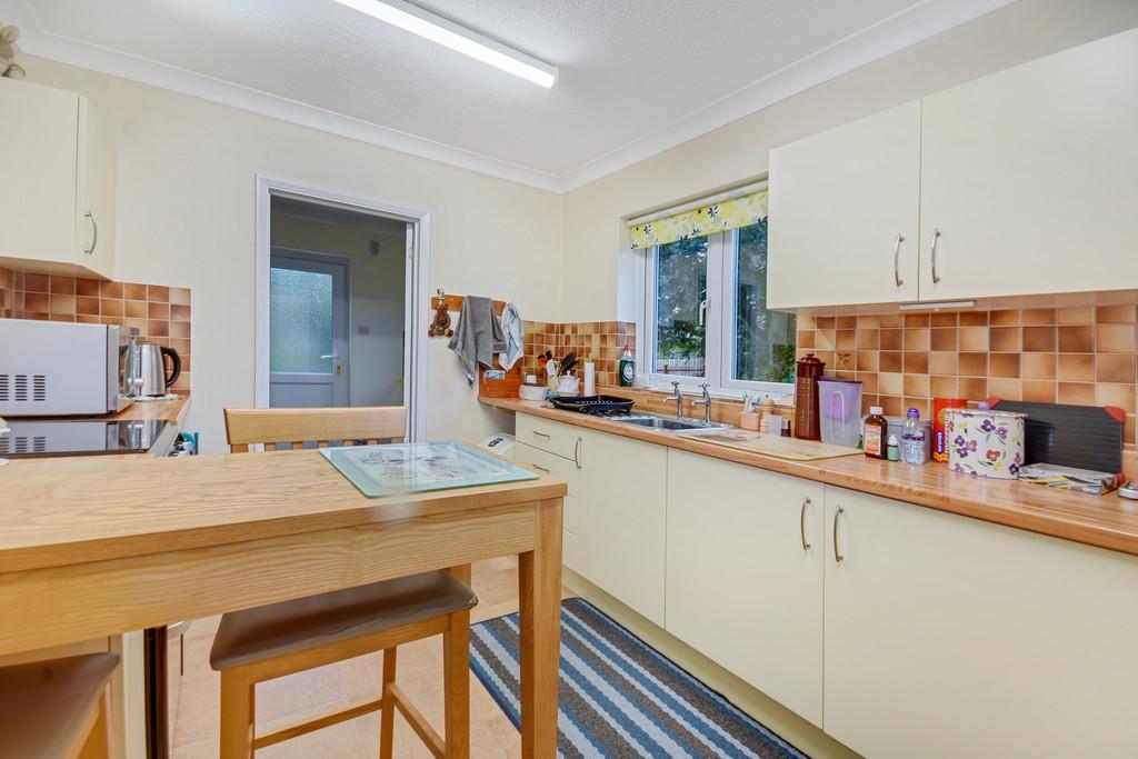Rye, East Sussex TN31 3 bed detached bungalow - £525,000