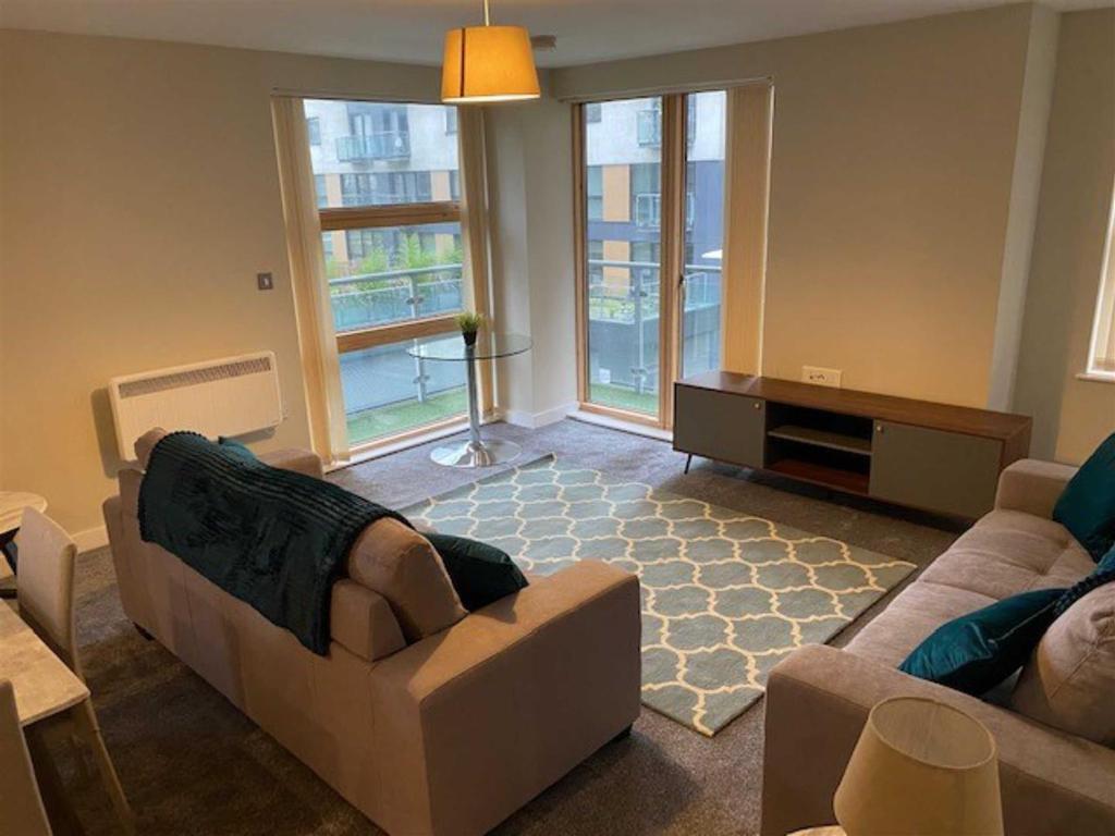 Masson Place, 1 Hornbeam Way, Green... 2 bed flat - £1,050 pcm (£242 pw)