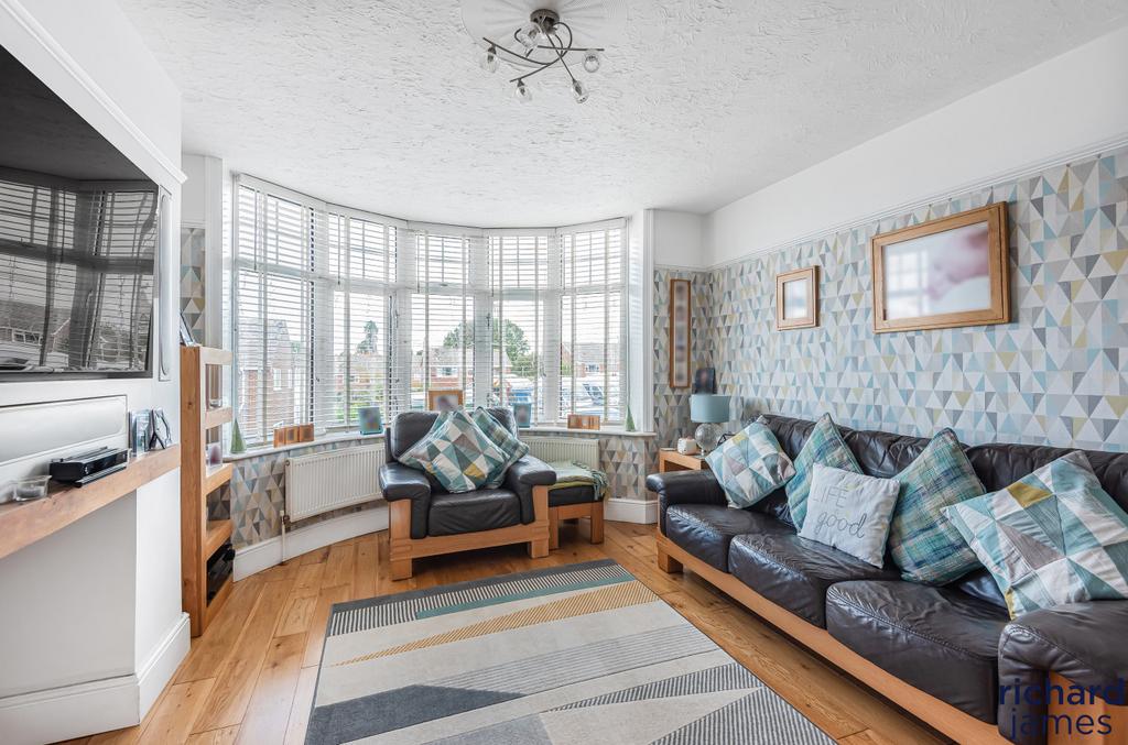 Noremarsh Road, Royal Wootton... 3 bed semi-detached house - £360,000