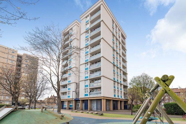 Dorrington Point, Bromley High... 2 bed flat - £2,100 pcm (£485 pw)