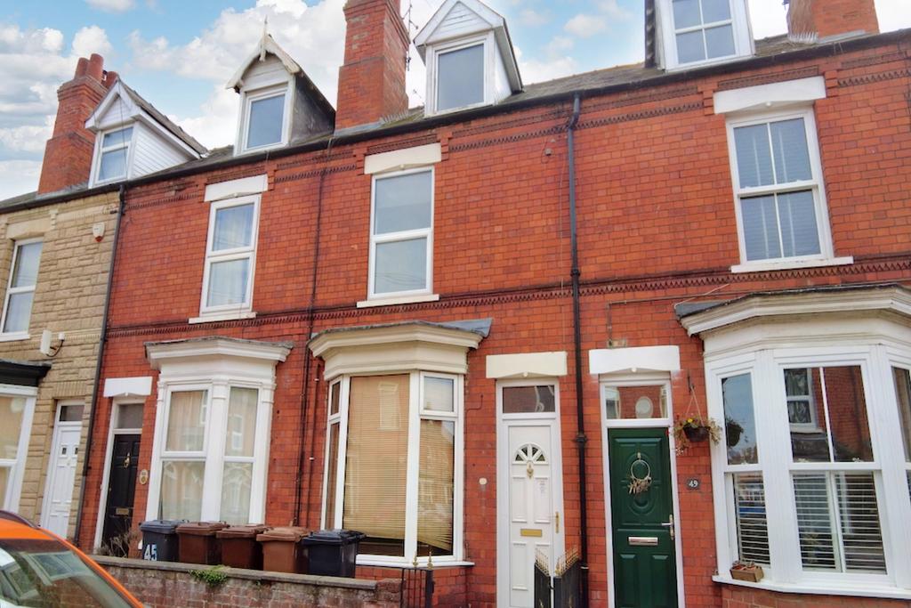 Cranwell Street, Lincoln LN5 4 bed terraced house - £185,000