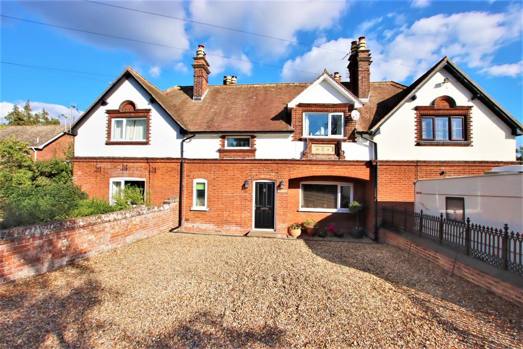 Watton Road, Larling 3 bed terraced house - £328,000