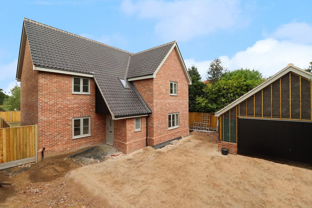 Plot 1 Heath Meadow, The Heath, Tattingstone 4 bed detached house - £ ...