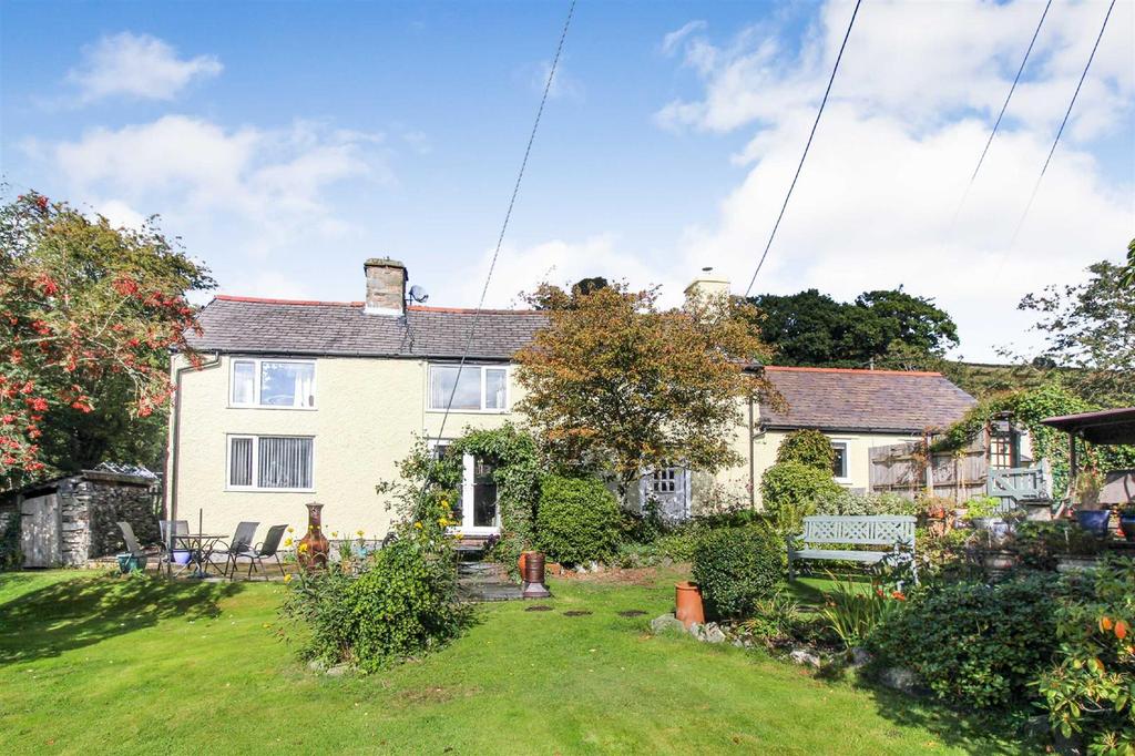 Tregeiriog 2 bed cottage - £357,000