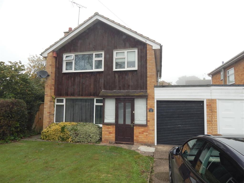 Monks Drive, Studley 3 bed link detached house - £1,150 pcm (£265 pw)
