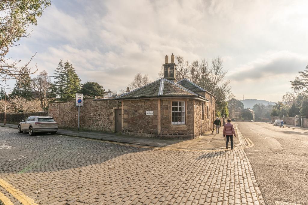 Hope Terrace, Marchmont, Edinburgh, EH9 2 bed bungalow - £1,200 pcm (£ ...