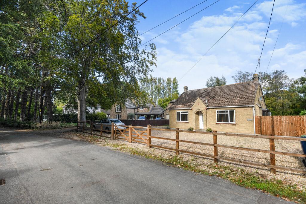 Halfpenny Lane Elm Wisbech Pe14 0ae 3 Bed Detached Bungalow For Sale