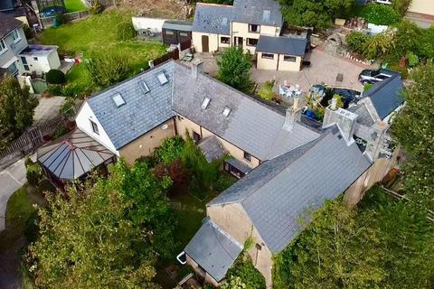 Houses for sale in Newbridge, Gwent | OnTheMarket