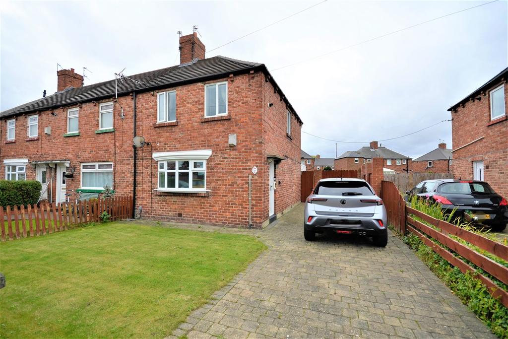 Black Road, Hebburn 2 bed semi-detached house - £115,000