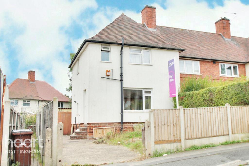 Welstead Avenue, Aspley 3 bed end of terrace house - £130,000