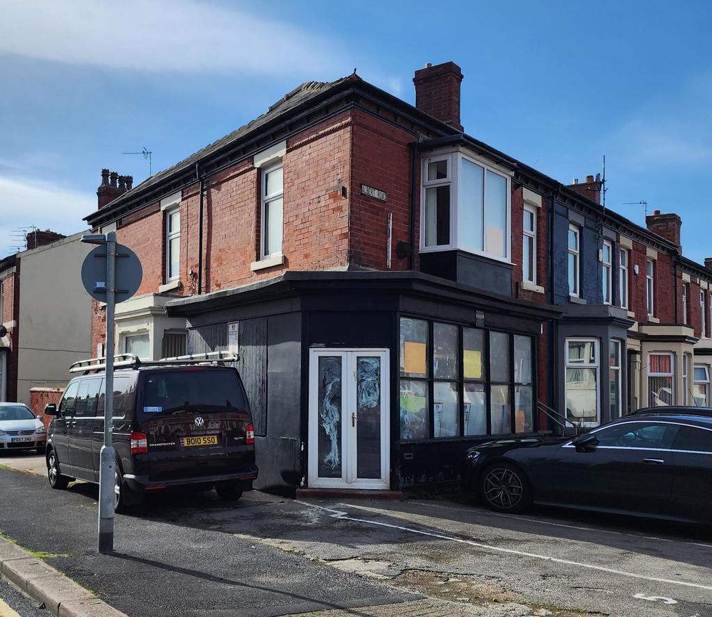 Albert Road, Blackpool, Lancashire... 1 bed property - £115,000
